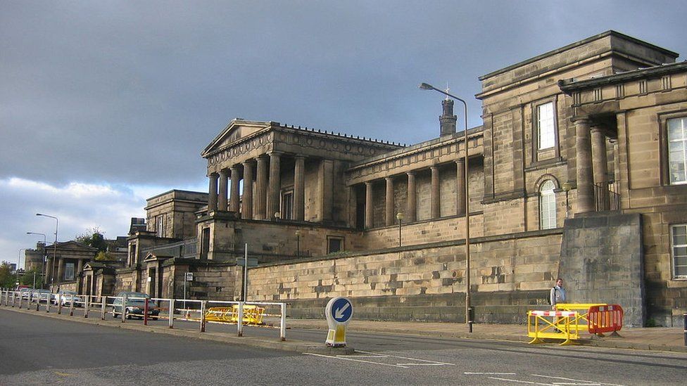 Edinburgh's Royal High School could become music school - BBC News