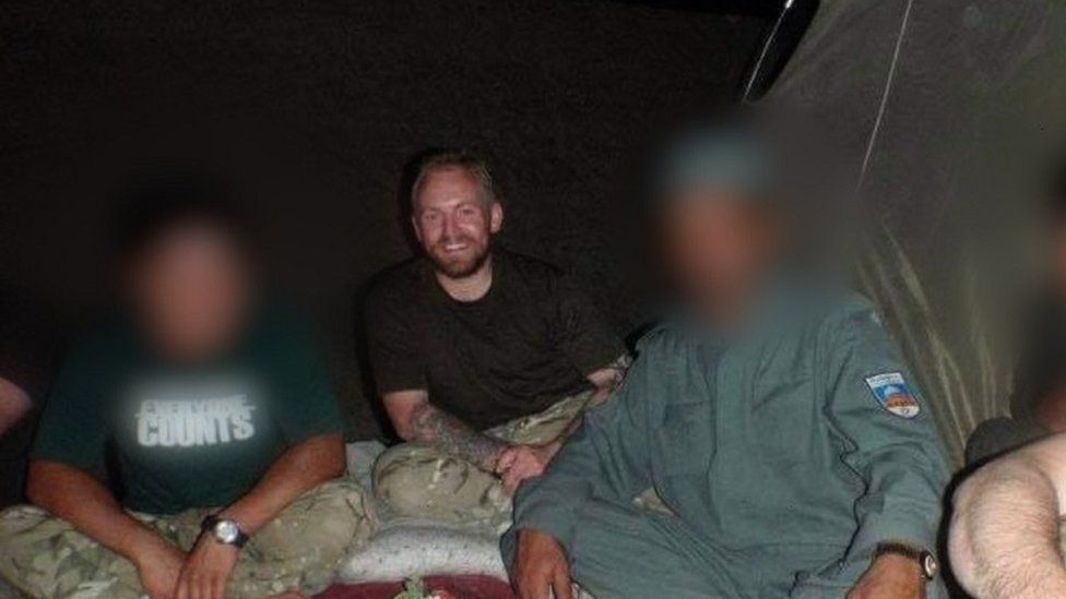 Afghanistan: Tim McCullough quits navy over UK refugee response - BBC News
