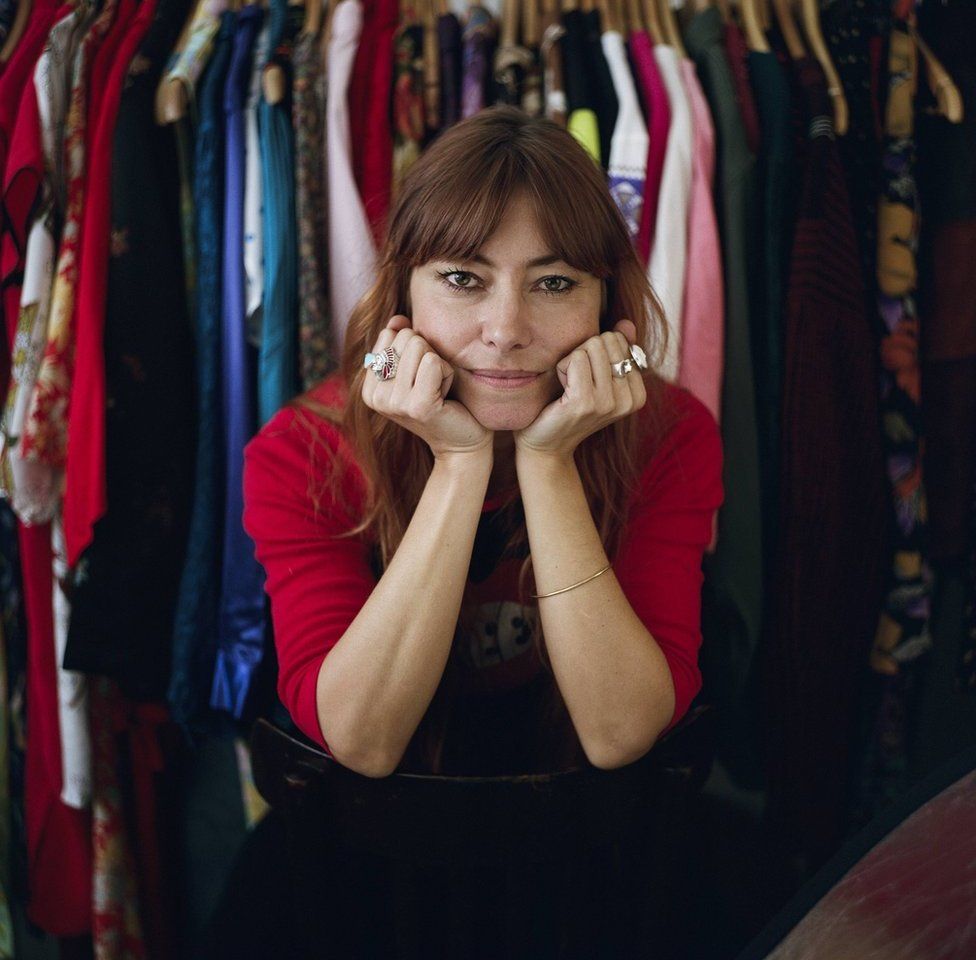 One-shot portraits of creative people in Hastings - BBC News