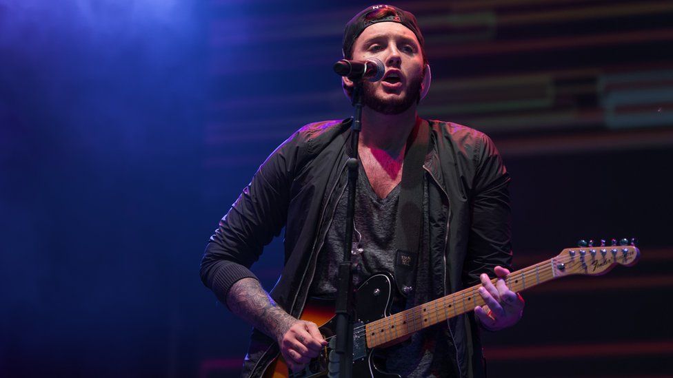 Why the American public 'respect and appreciates' James Arthur - BBC News