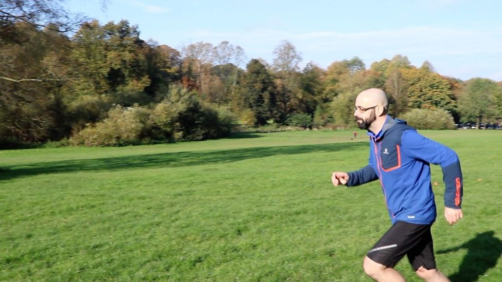 Celebrating artists who have experienced homelessness - BBC News