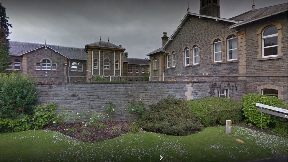 Fromeside mental health unit 'requires improvement' - BBC News