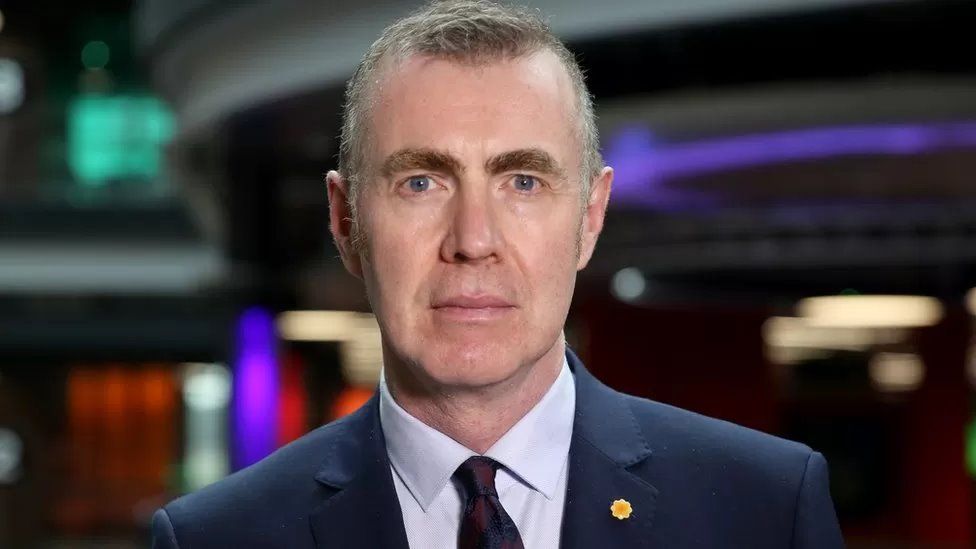 Plaid Cymru: 'Diwylliant o aflonyddu, bwlio a misogynistiaeth' - BBC ...