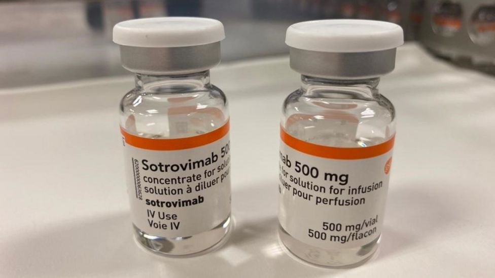 Covid: How new drugs are finally taming the virus - BBC News