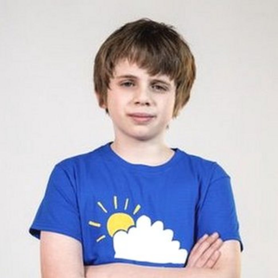 Deian a Loli'n dod i'r llwyfan - BBC Cymru Fyw