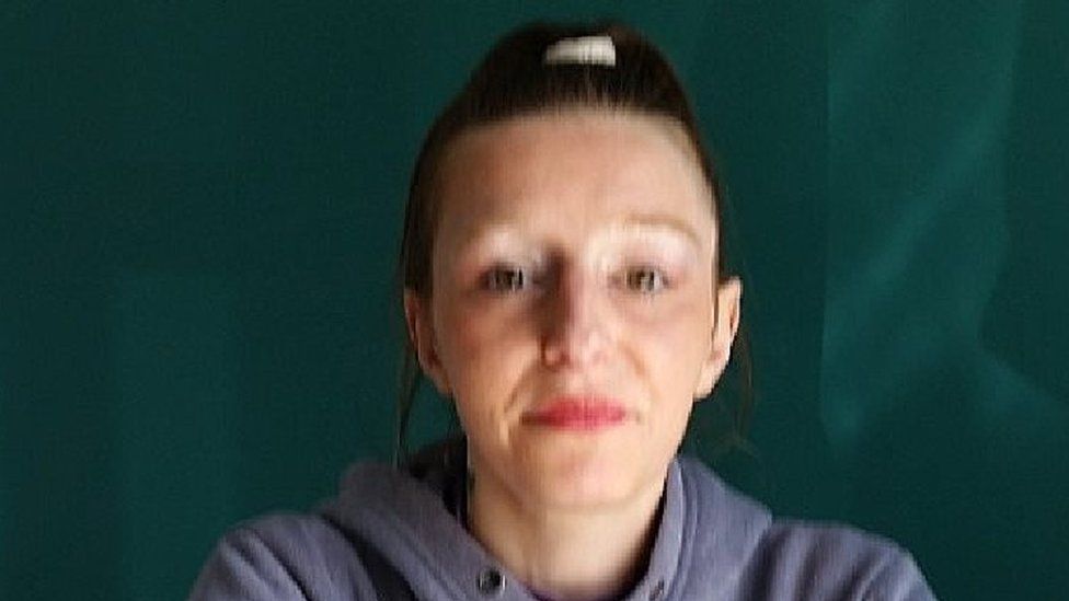 Natalie Jenkins: Missing woman's family 'just want answers' - BBC News