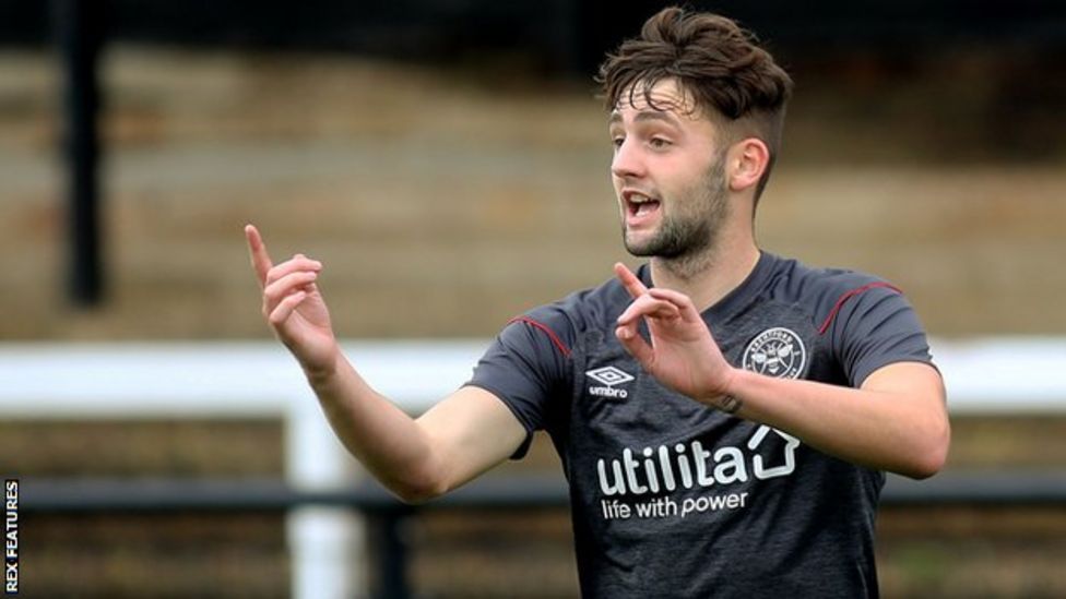 Joe Adams, Jake Eastwood & Joe Bunney: Grimsby Town sign duo on loan as ...