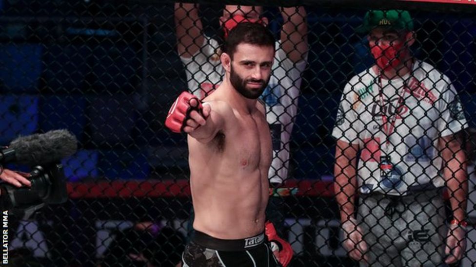 Bellator 267: Lewis Long defeats Michael Dubois uin London to break ...