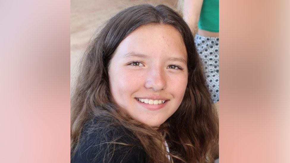 Lily Wythe: 'Brave' teenager dies from 'cruel' brain tumour - BBC News