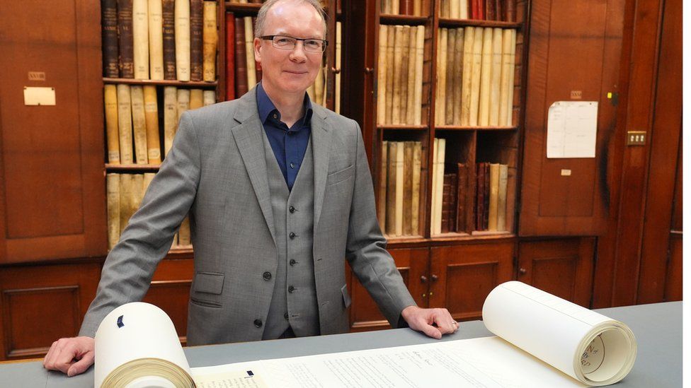 King's official Coronation scroll is first without animal skin - BBC News