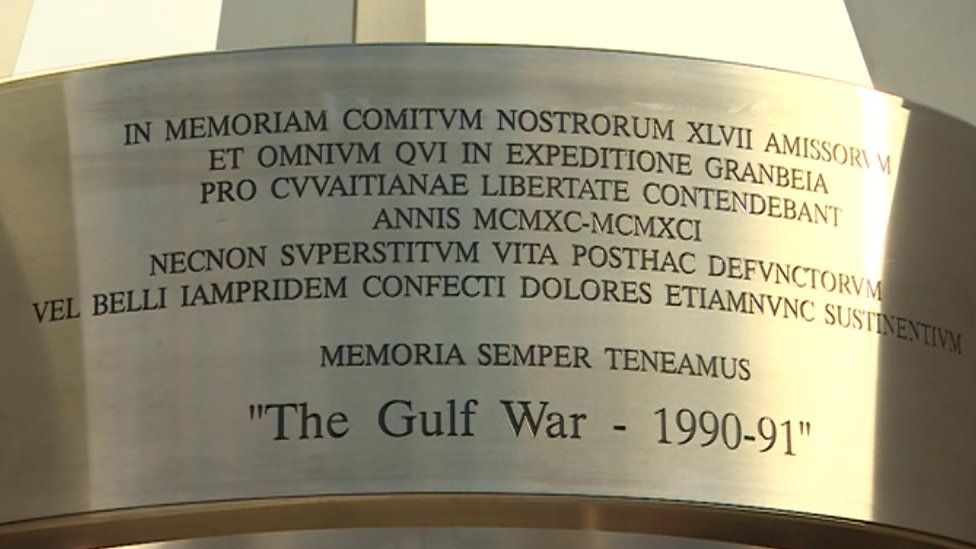 Memorial for Britons killed in first Gulf War is unveiled - BBC News