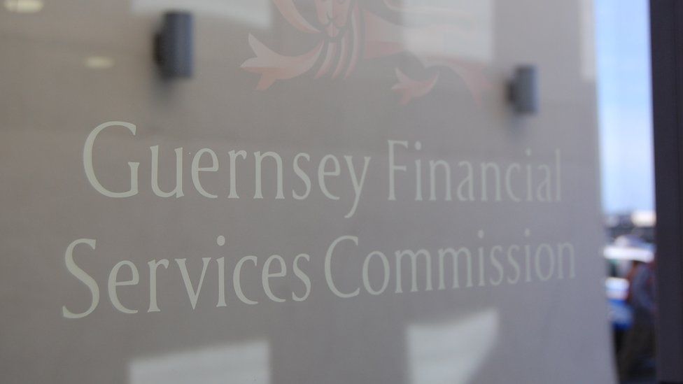 Guernsey financial bosses banned for failings - BBC News