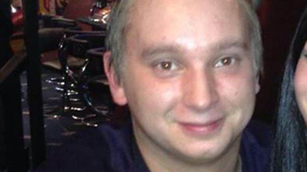 'My degree is next to worthless' - BBC News