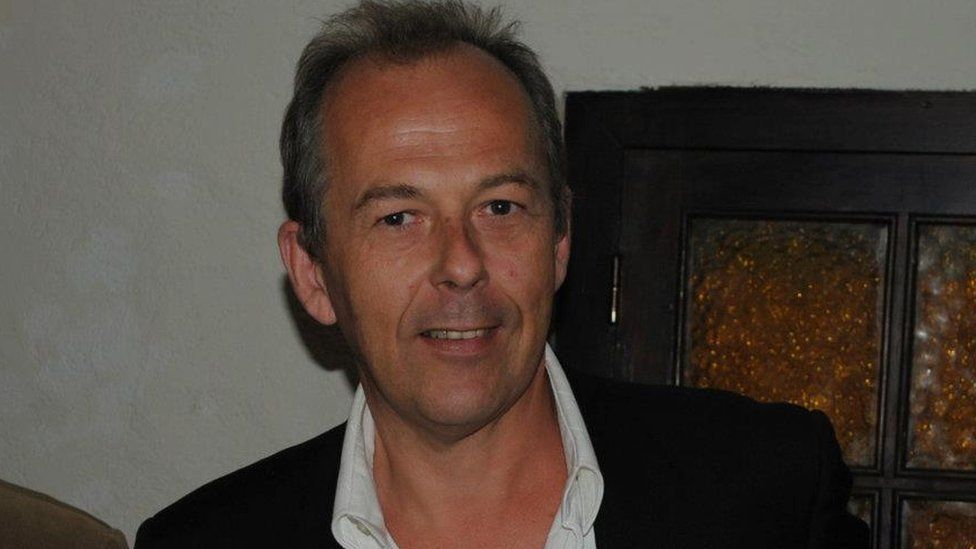 EU referendum: How British expats in Spain feel about the vote - BBC News