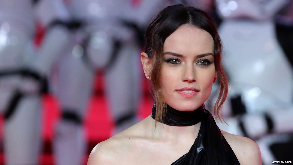 Star Wars: Here's what happened at The Last Jedi premiere - BBC News