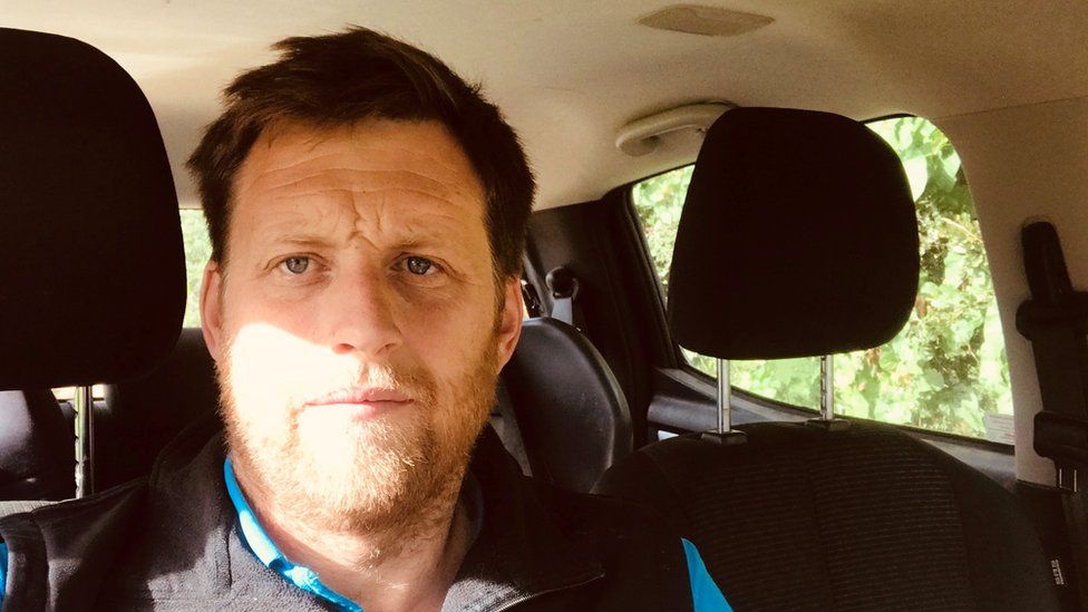 Coronavirus: New extended household rules get mixed response - BBC News