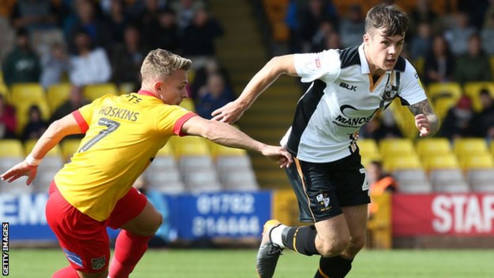 Mitchell Clark: Leicester City loan defender to Port Vale - BBC Sport