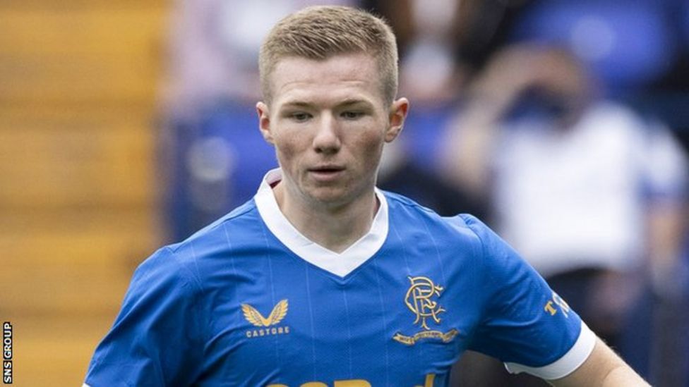 Stephen Kelly: Midfielder moves from Rangers to Livingston - BBC Sport