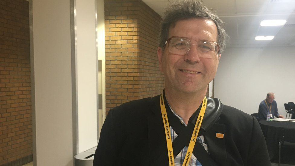 Is Lib Dems' pro-EU message its way back? - BBC News