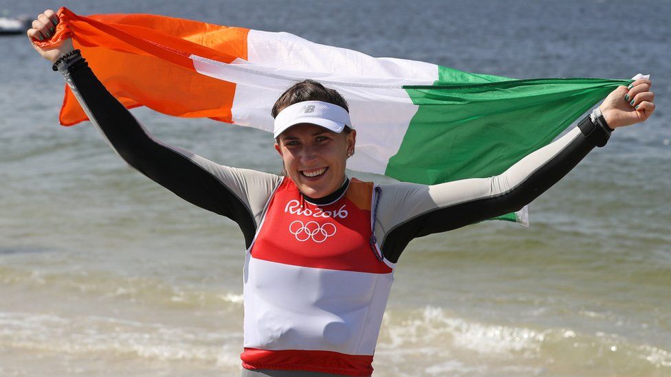 Annalise Murphy: Irish postie goes overboard to deliver letter to ...