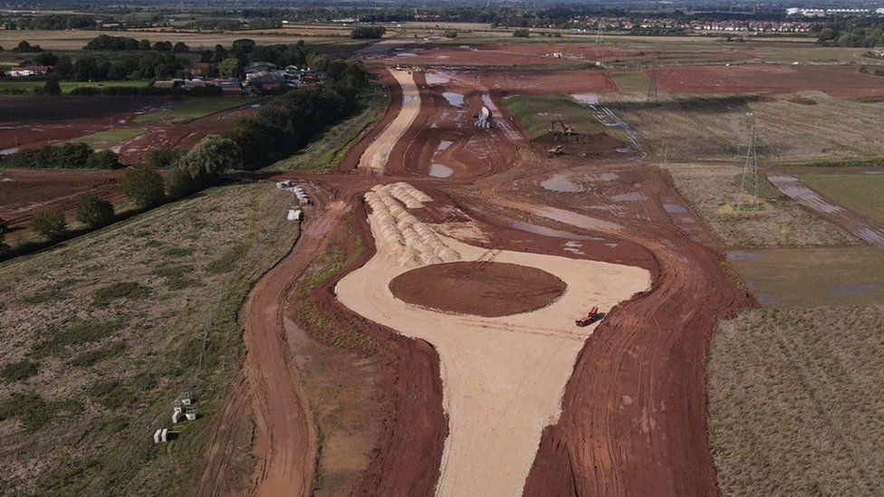 Newark £100m link road completion project under way - BBC News