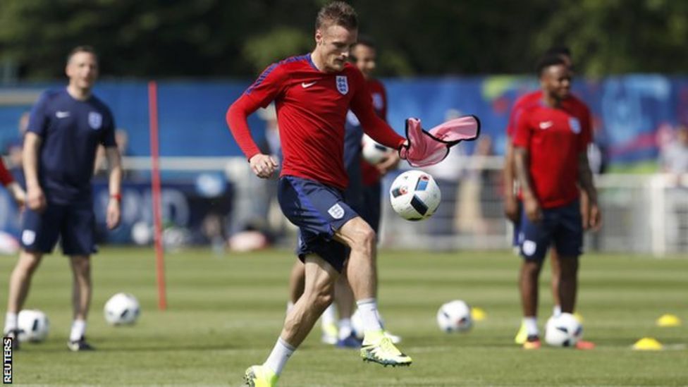 Jamie Vardy: Arsenal told Leicester striker focused on Euro 2016 - BBC ...
