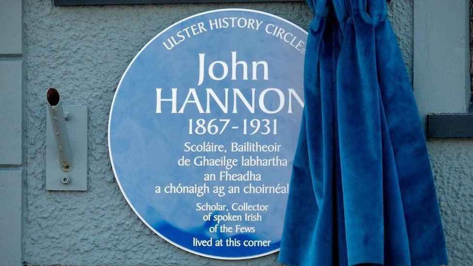 Irish language: Crossmaglen honours linguist John Hannon - BBC News