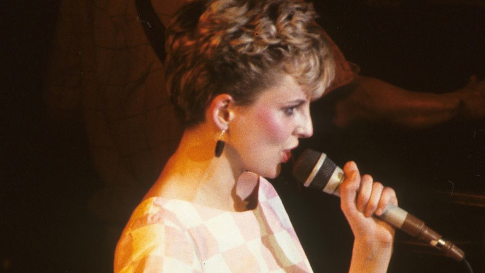 A time when gigs were violent - BBC News