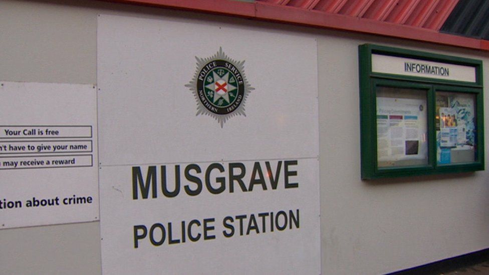 Two arrests in dissident republican investigation - BBC News