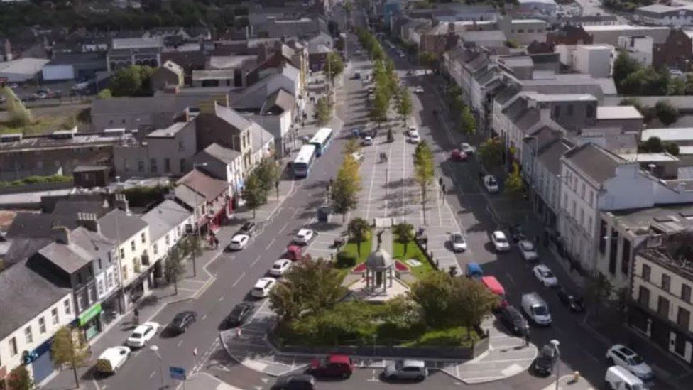 NI weekly paper review: Halloween and a winning tree - BBC News