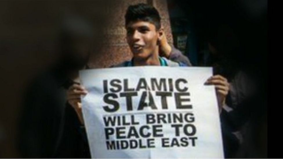 Cardiff teen Syed Choudhury detained for Syria IS bid - BBC News