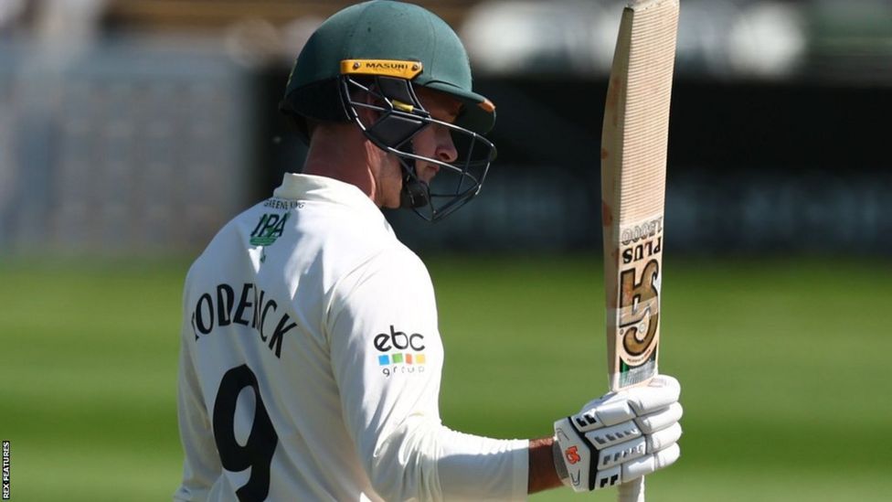 County Championship: Gareth Roderick & Ed Pollock save game as Pears ...