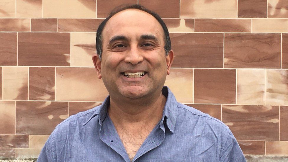 James Webb Space Telescope: Searching for signs of life in space - BBC News