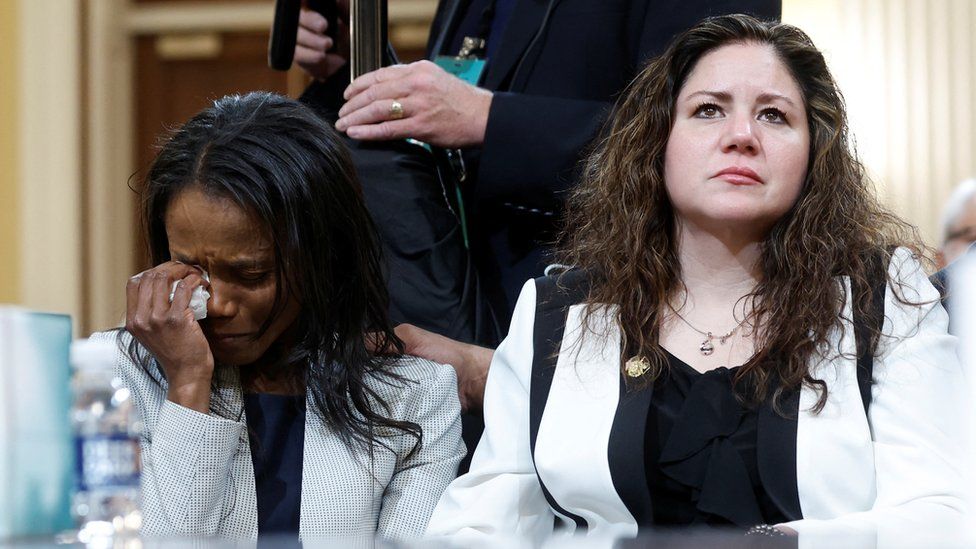 Prince William letter honours fallen US Capitol officer - BBC News