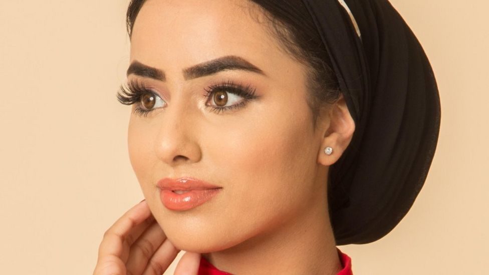 Melisa Raouf: Going make-up free in the Miss England final - BBC News