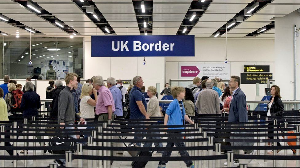 Migration: UK cannot end freedom of movement on Brexit day, experts say ...