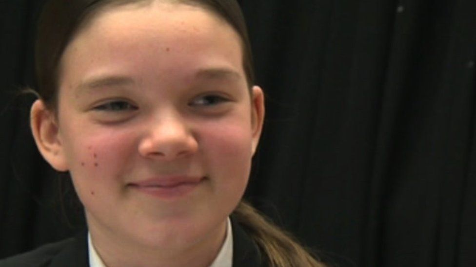 Bristol social mobility programme creating future leaders - BBC News