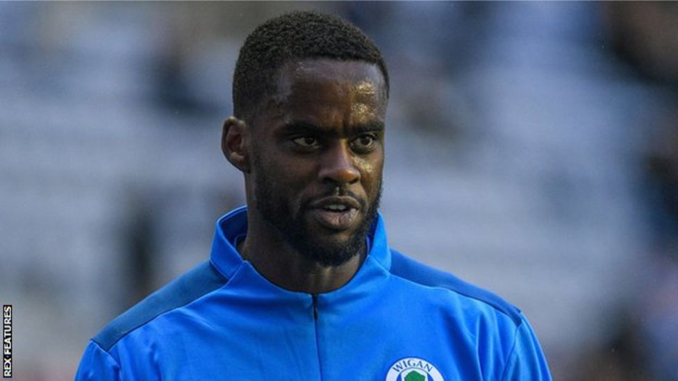 Gavin Massey: Port Vale sign former Wigan Athletic winger - BBC Sport