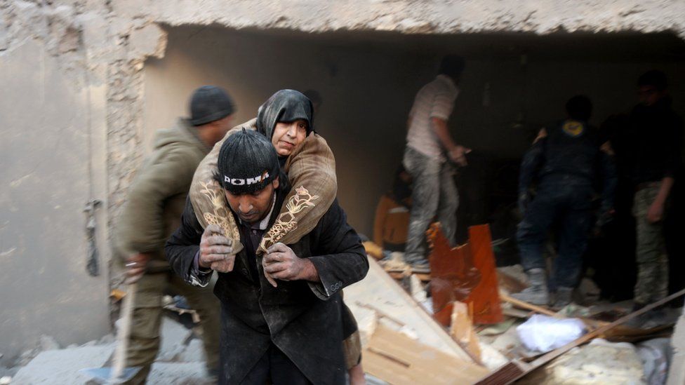 Syria conflict: Almost one million living under siege - UN - BBC News