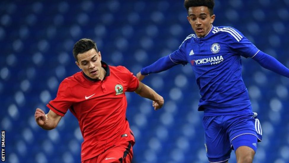 Lincoln City sign Remy Howarth, Alex Palmer & Callum Morton - BBC Sport