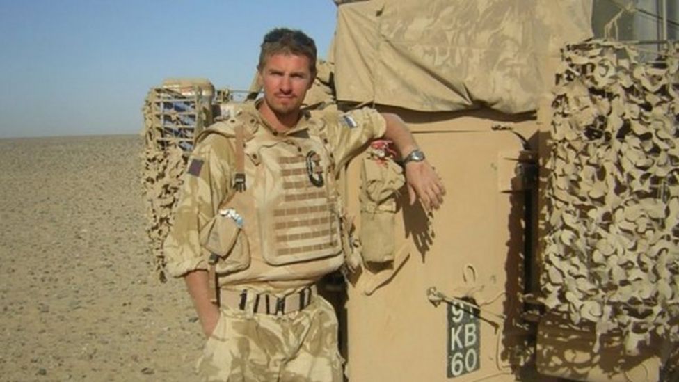 SAS selection test 'to be softened' - BBC News