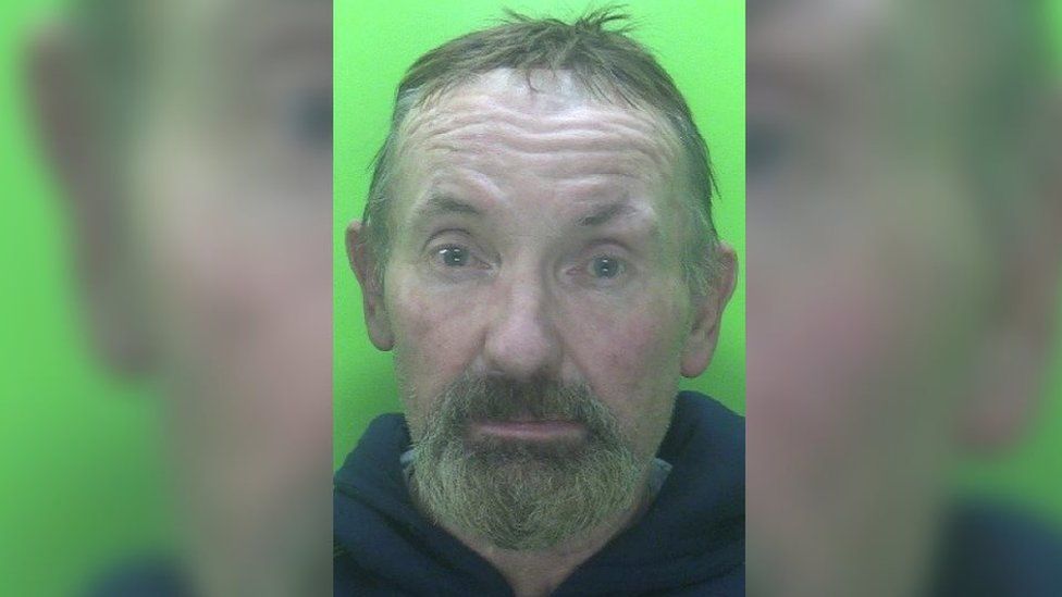 Church Laneham man jailed after homemade pipe bomb explodes - BBC News