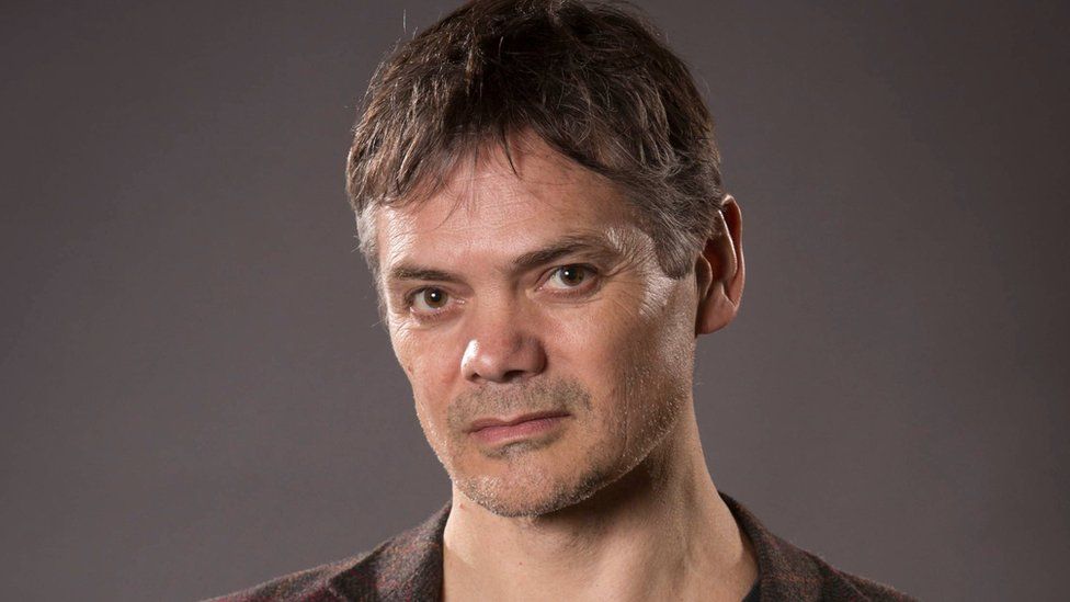 The Archers: How could the media report Helen's trial? - BBC News