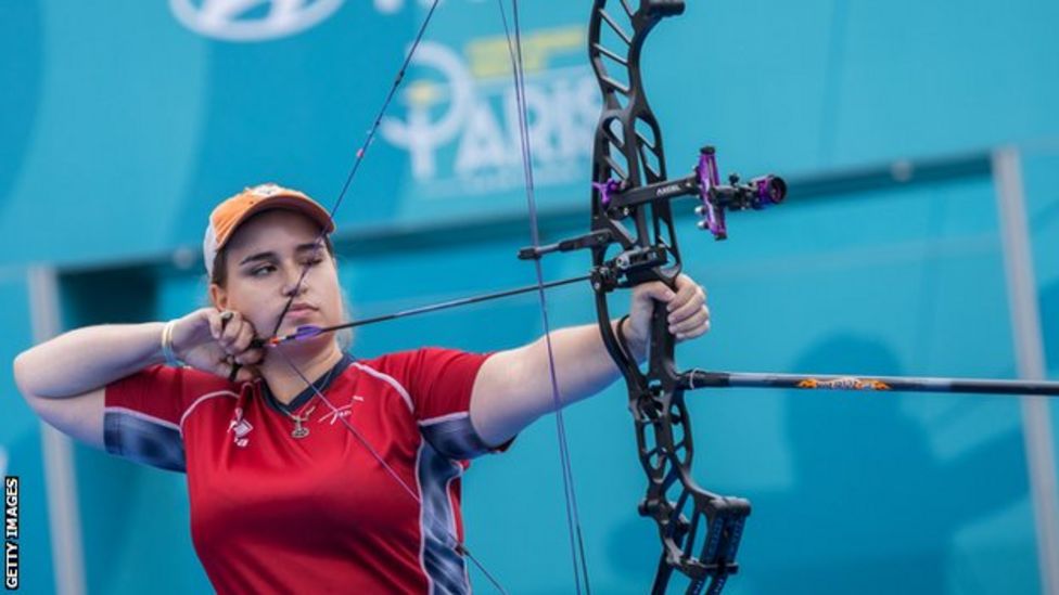 Ella Gibson: World Games gold medallist targeting more records - BBC Sport