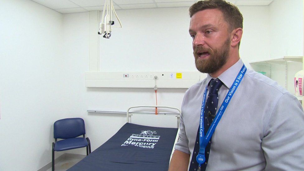 North West hospitals relying on 'emergency' beds to meet demand - BBC News