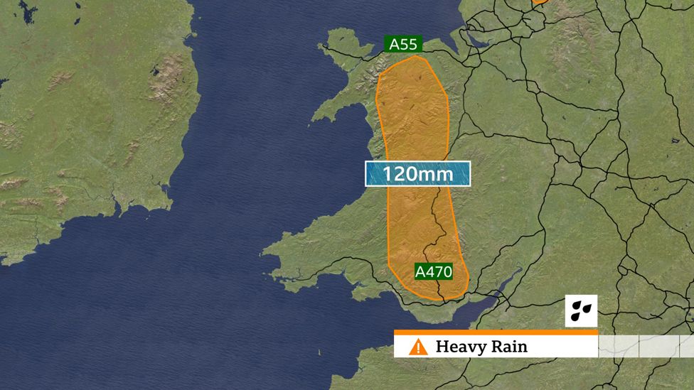 Storm Dennis: Flooding likely and may 'cause danger to life' - BBC News