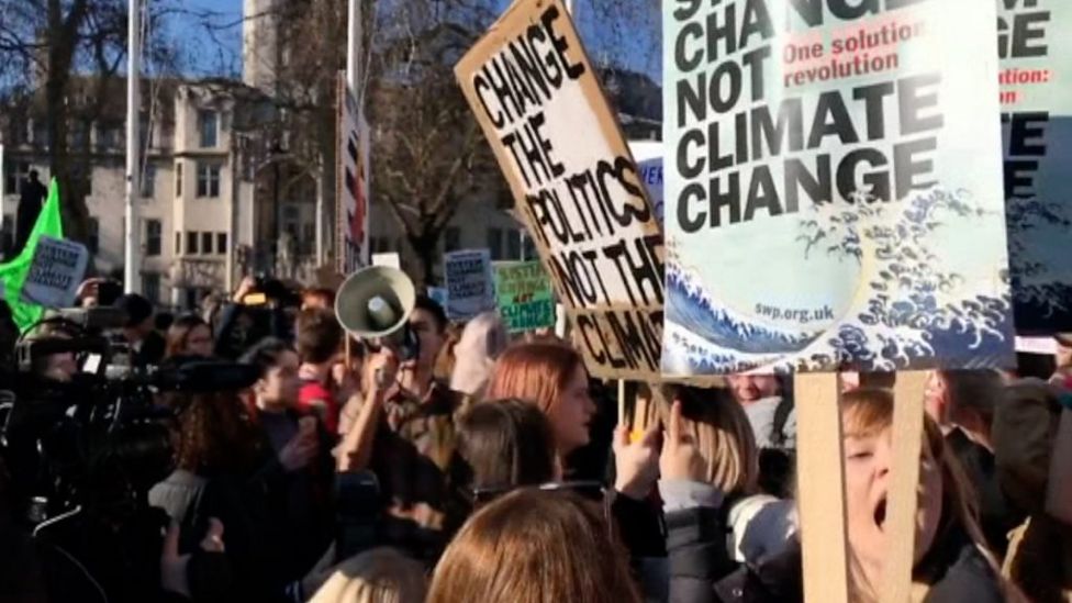 Schools' climate strike: 'Why we skipped school to protest' - BBC News