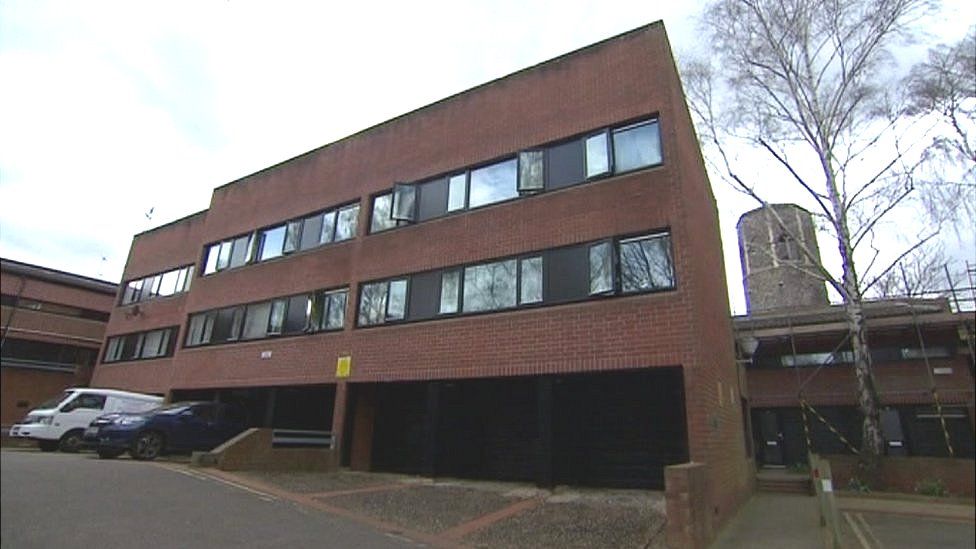 Norwich rape trial: Man 'attacked four women in three hours' - BBC News