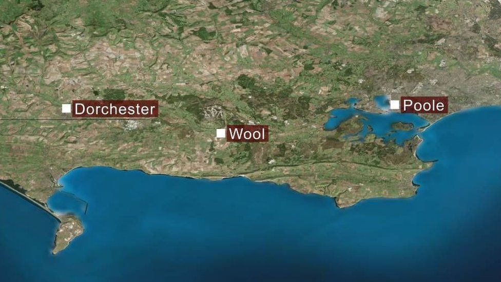 Boy, 11, arrested over rape of seven-year-old in Wool - BBC News