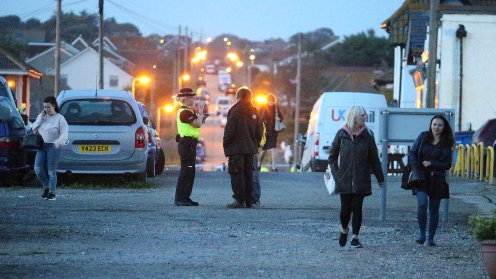 Peacehaven 'wartime bomb' confirmed as fuel tank - BBC News